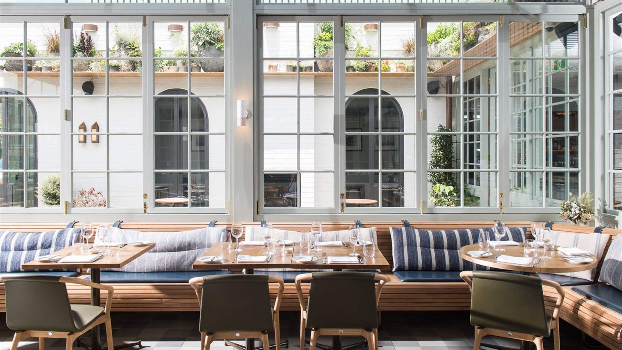 Where to Find the Best French Food on the North Shore