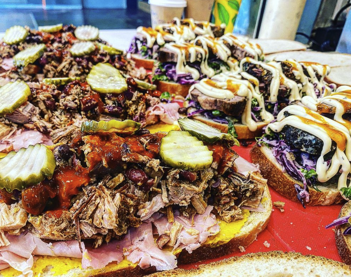 The Hidden Kiosk Selling 150 Sandwiches A Day! - North Sydney Living